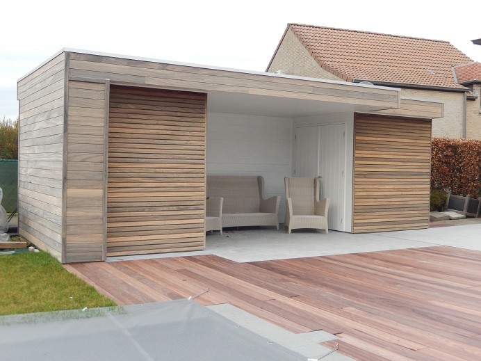 Poolhouse en padouk